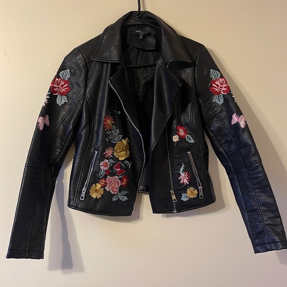 Romeo & Juliet Couture | Jackets & Coats | Romeo Juliet Floral ...